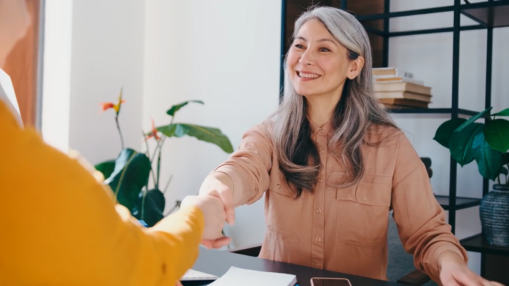 Should You Tip a Photographer & How Much?